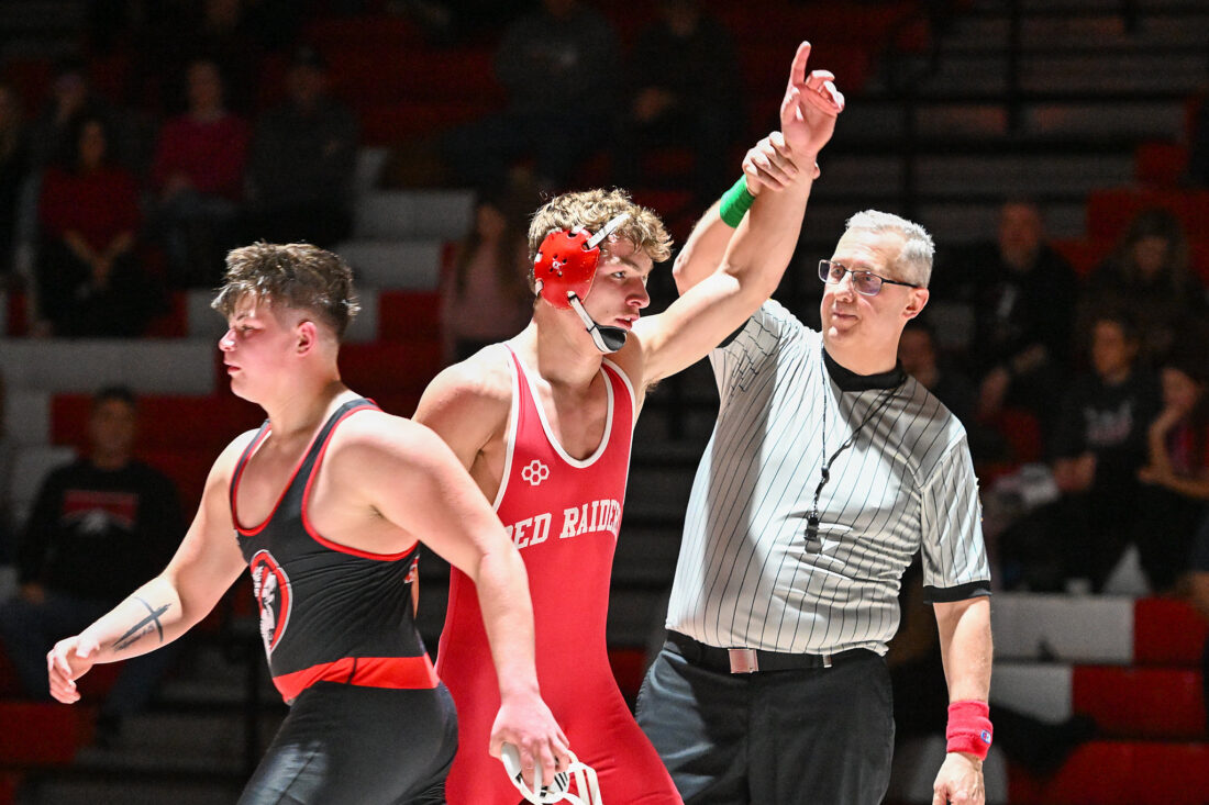 Bellefonte wrestling edges out No. 9 Clearfield in thriller, earns ...